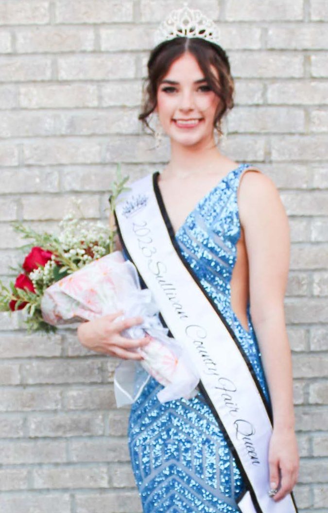 Sullivan Co. Fair Queen and Junior Miss Crowned – The Milan Standard